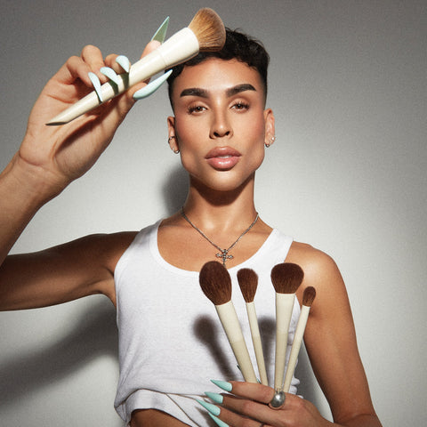 Morphe X Ariel A24 Signature Foundation Brush | Morphe – Morphe US
